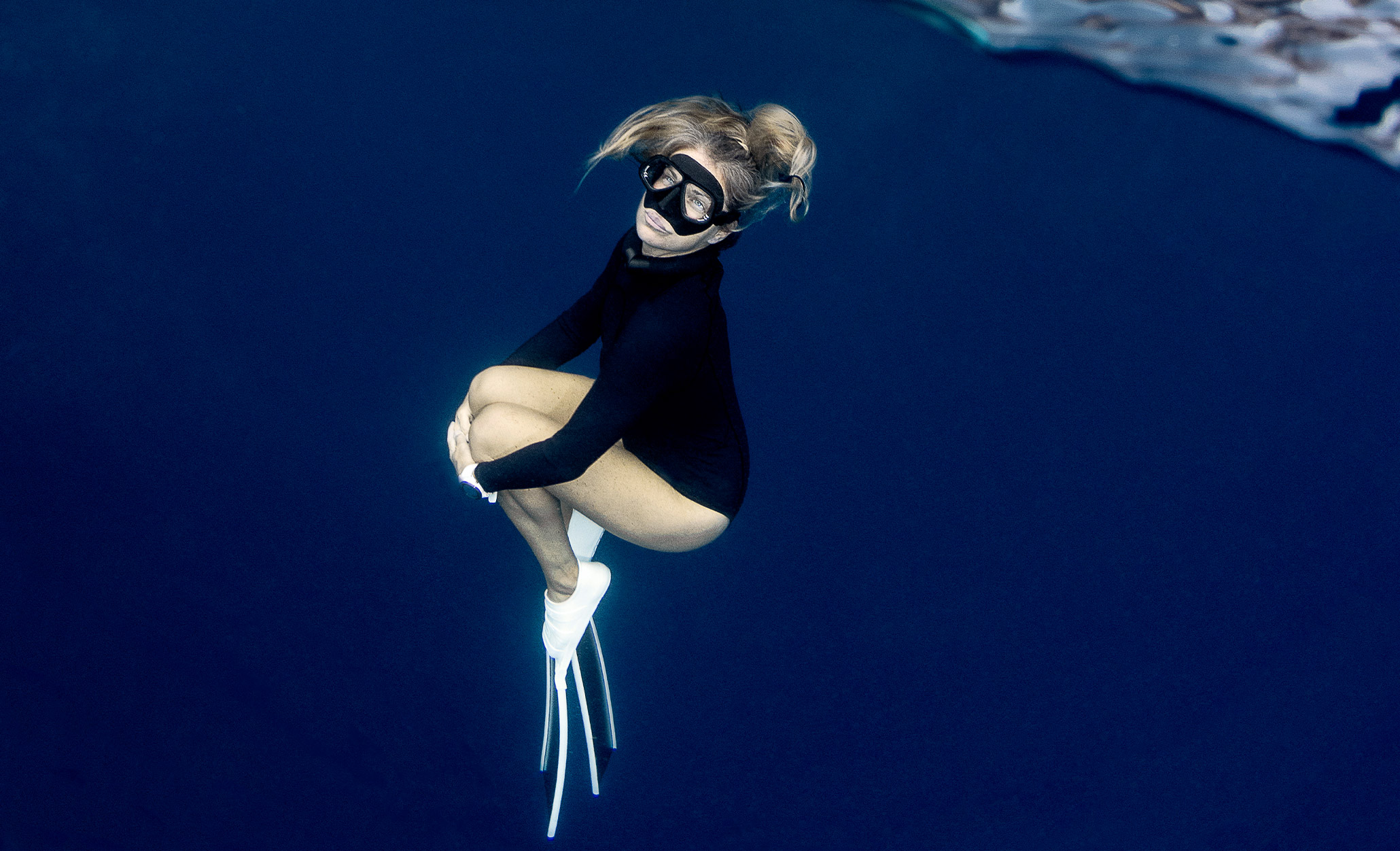 Descending Deep - Glorious Sport