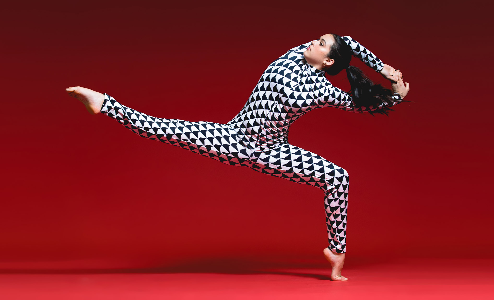 Pointe And Shoot - Glorious Sport