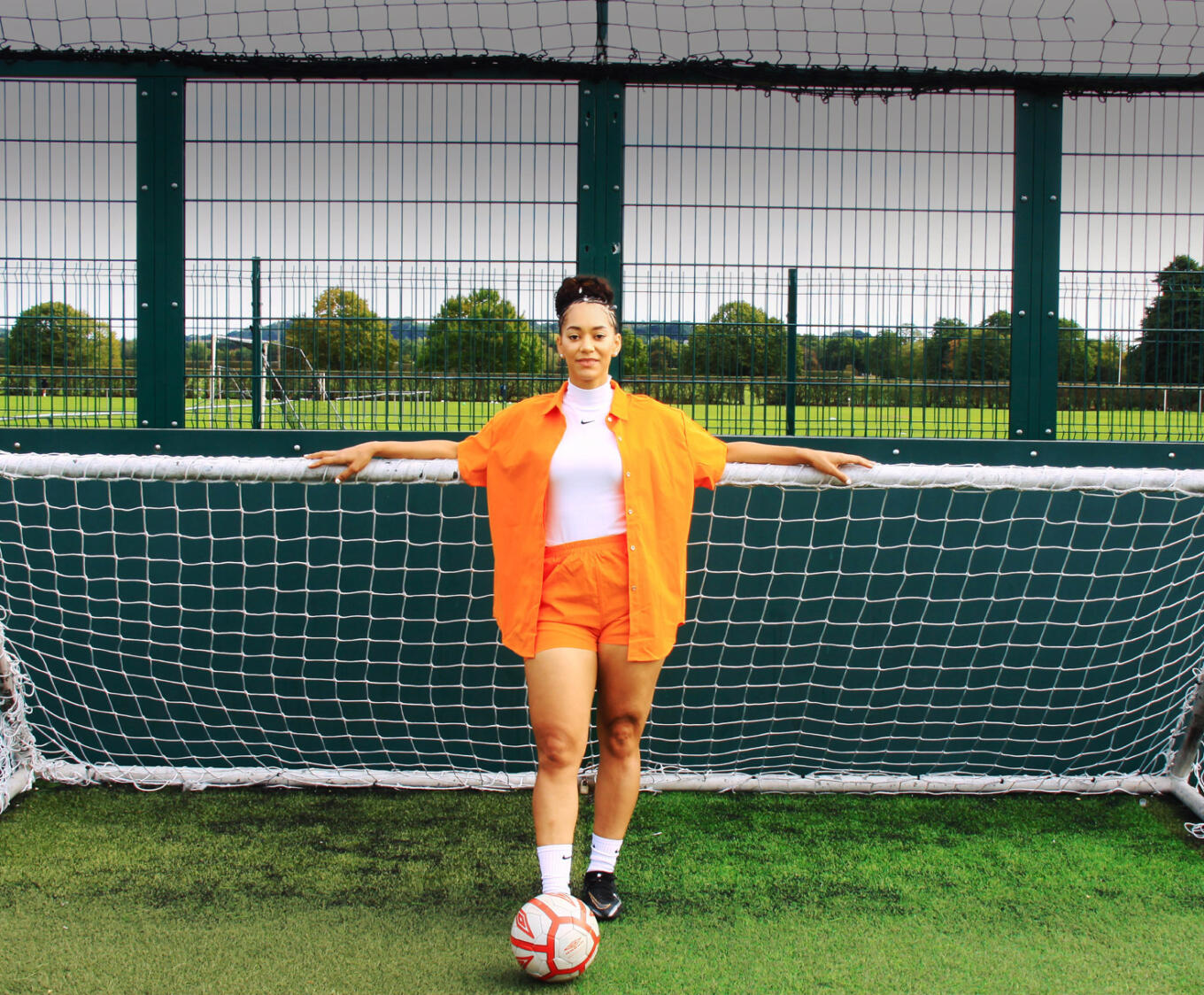 FAMILY: The Sisters - Glorious Sport